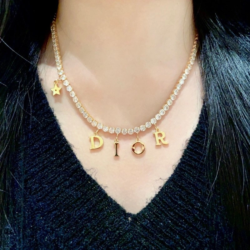 High fidelity Christian Dior Necklaces