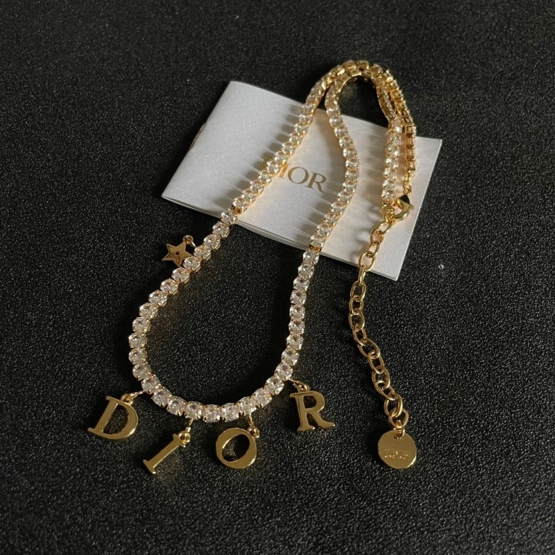 High fidelity Christian Dior Necklaces