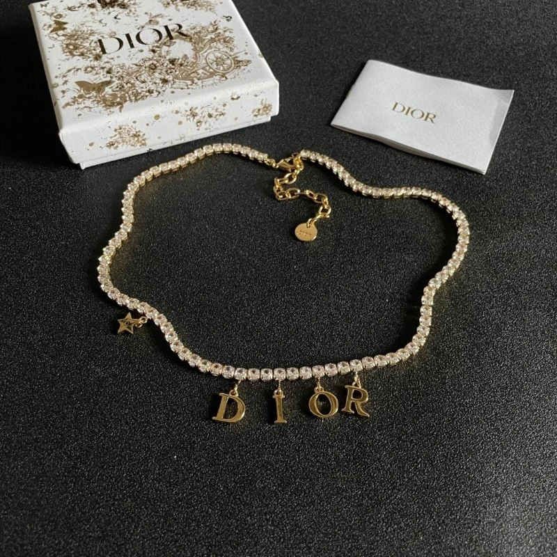 High fidelity Christian Dior Necklaces