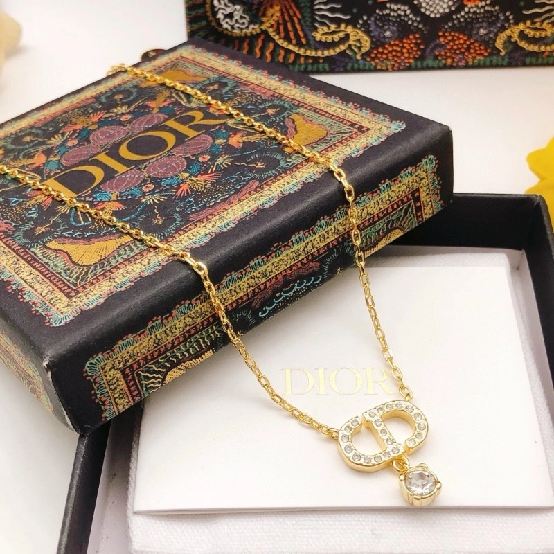High accuracy Christian Dior Necklaces