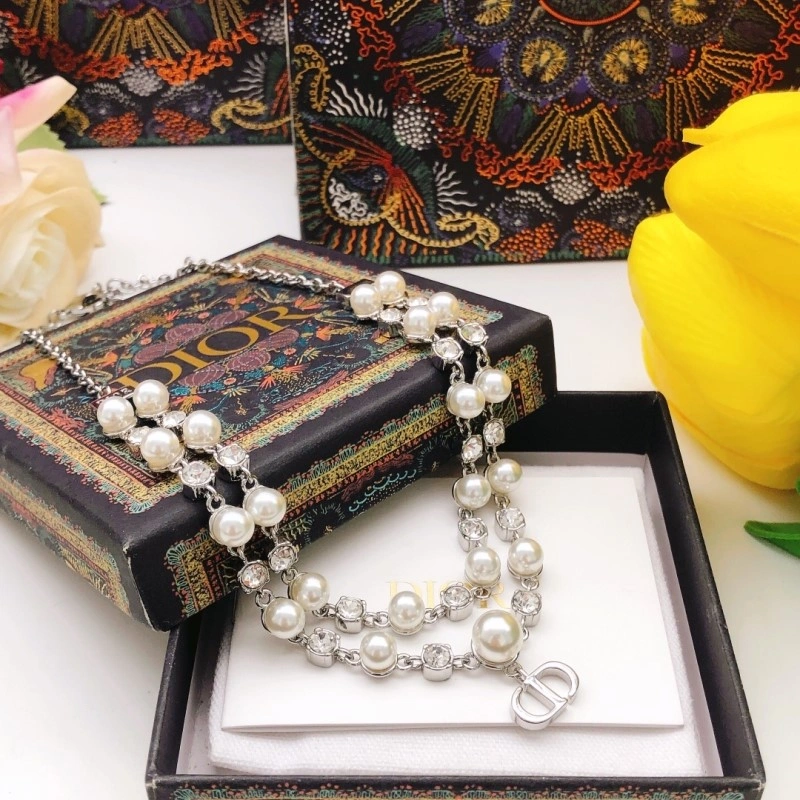 1:1 copy Christian Dior Necklaces