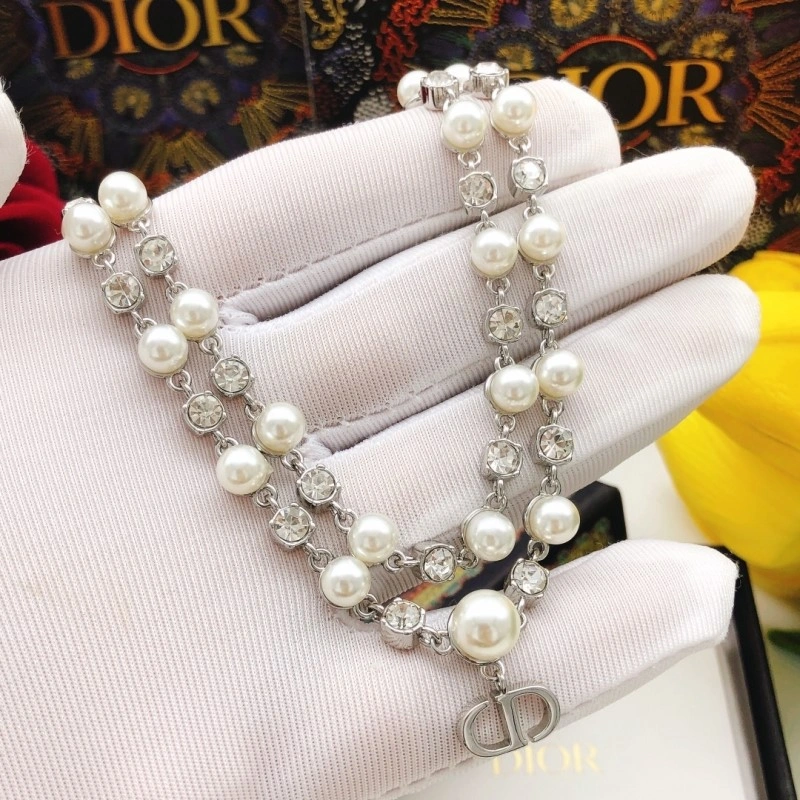 1:1 copy Christian Dior Necklaces