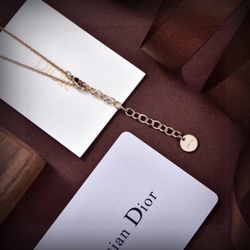 Top match Christian Dior Necklaces