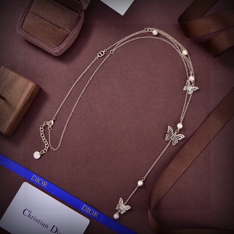 Top match Christian Dior Necklaces