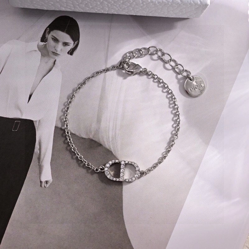 OEM Christian Dior Necklaces