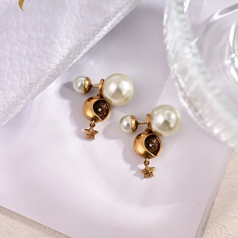 Bargain Christian Dior Necklaces