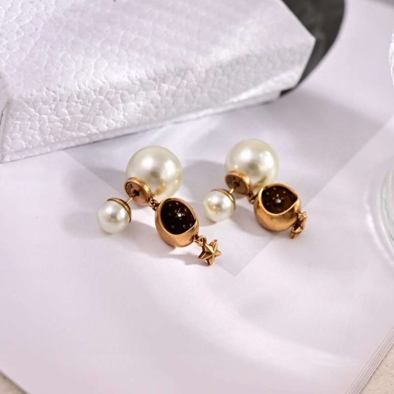 Bargain Christian Dior Necklaces