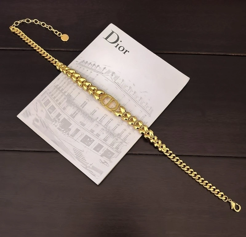 Economical Christian Dior Necklaces