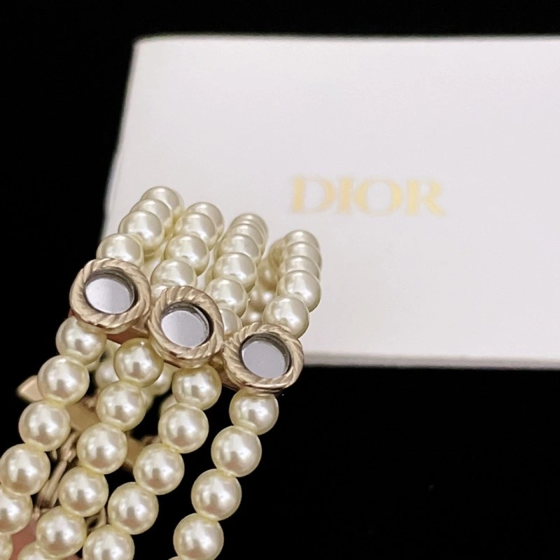 Inexpensive Christian Dior Necklaces
