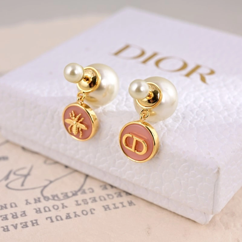 Cut-rate Christian Dior Necklaces