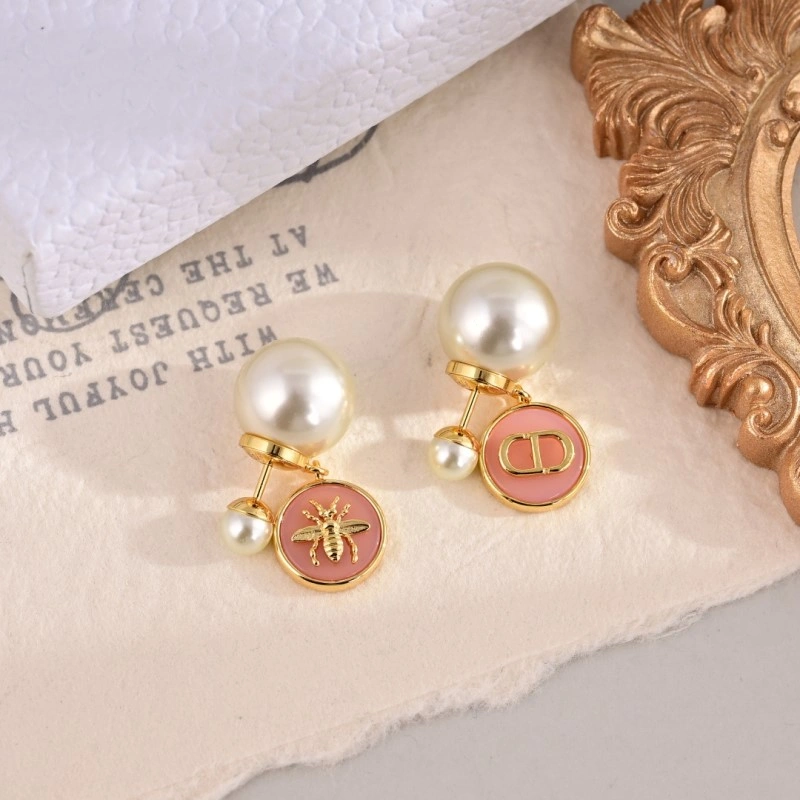 Cut-rate Christian Dior Necklaces