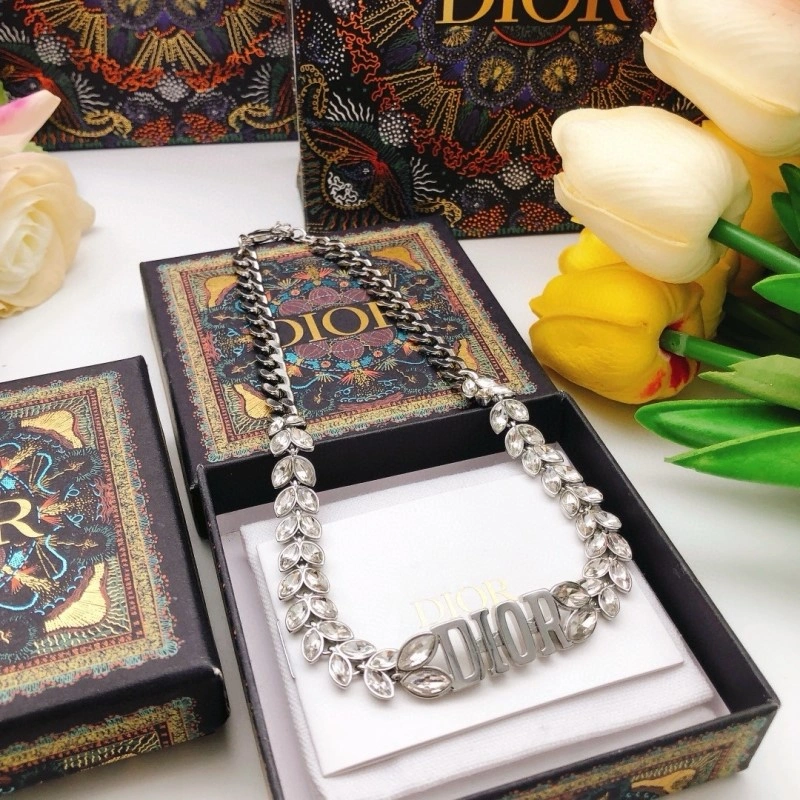 High fidelity Christian Dior Necklaces
