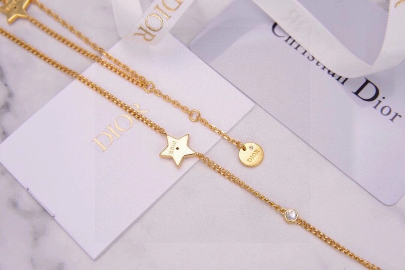 1:1 copy Christian Dior Necklaces