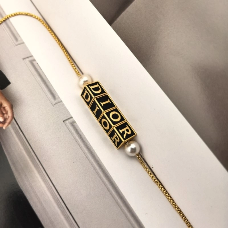 Inexpensive Christian Dior Necklaces
