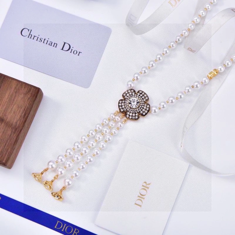 Factory-made Christian Dior Necklaces