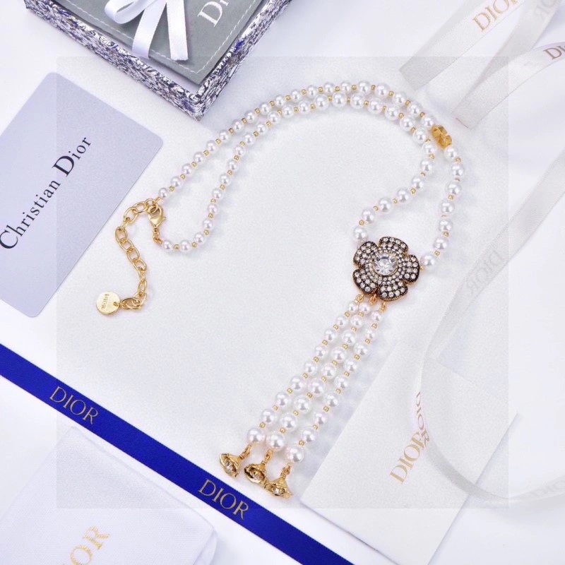 Factory-made Christian Dior Necklaces