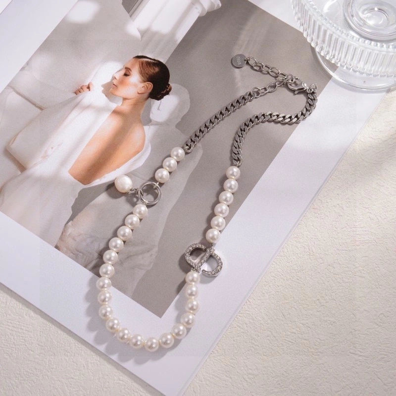 1:1 copy Christian Dior Necklaces