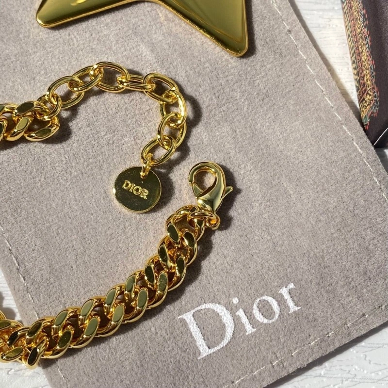 Official Christian Dior Necklaces