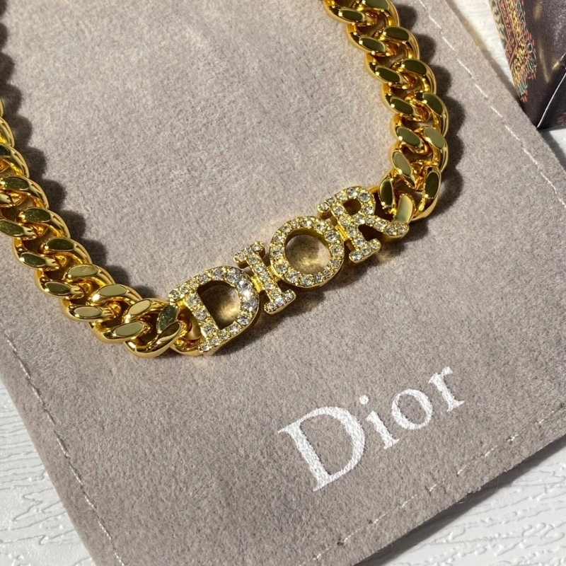 Official Christian Dior Necklaces