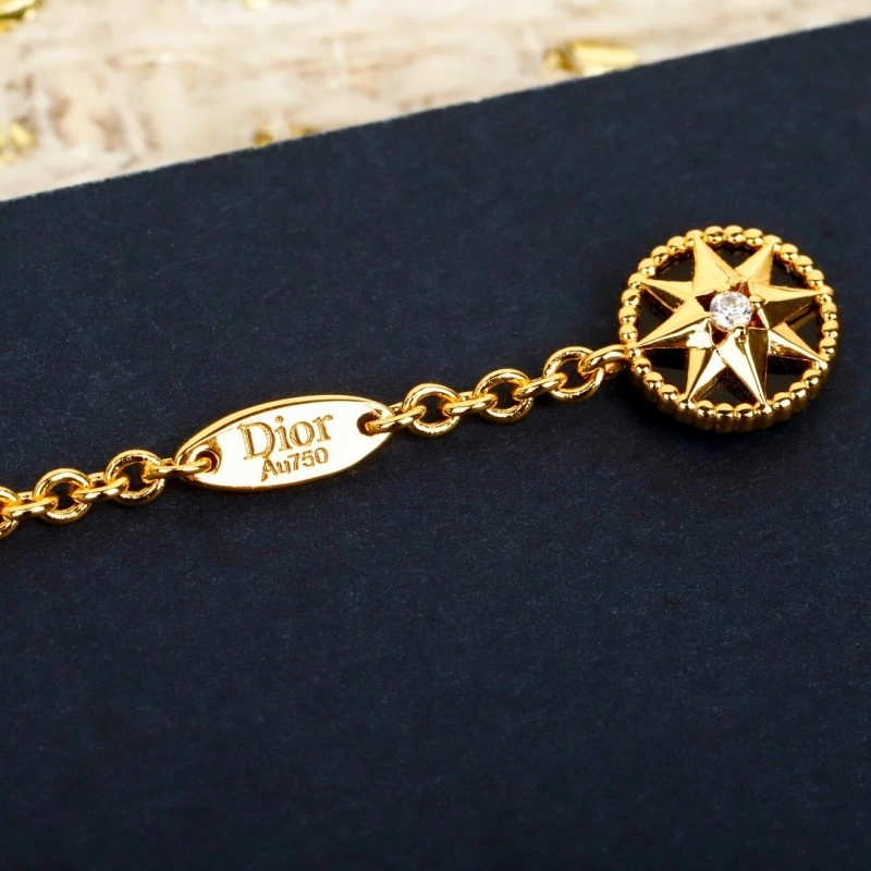 Bargain Christian Dior Necklaces