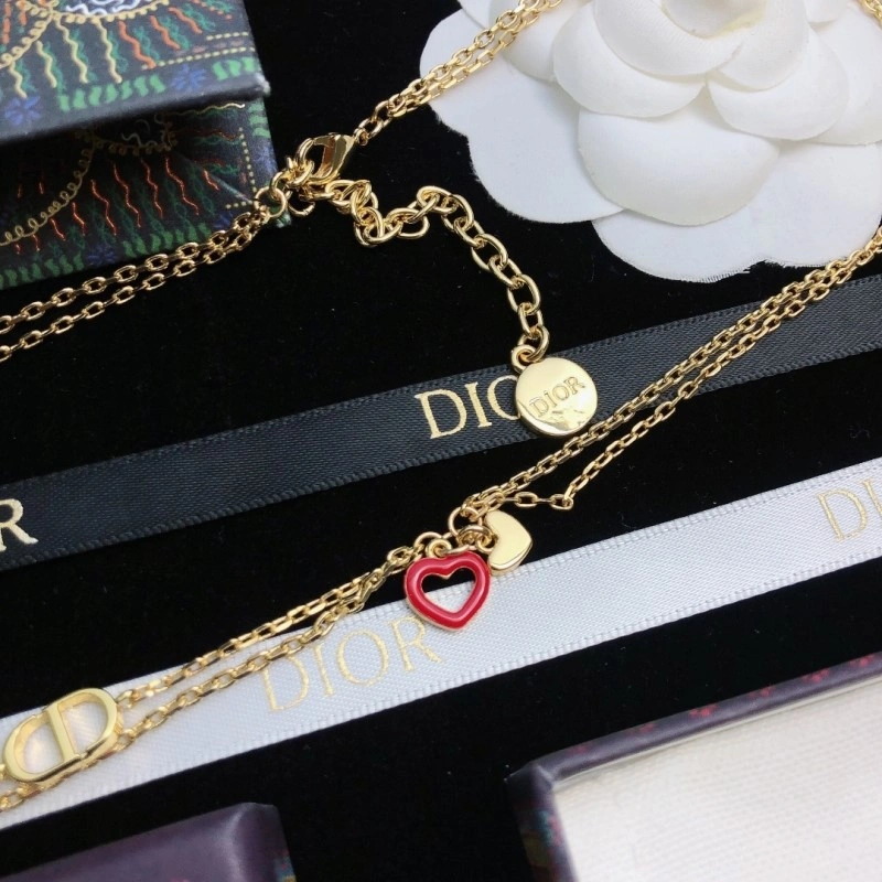 Cut-rate Christian Dior Necklaces