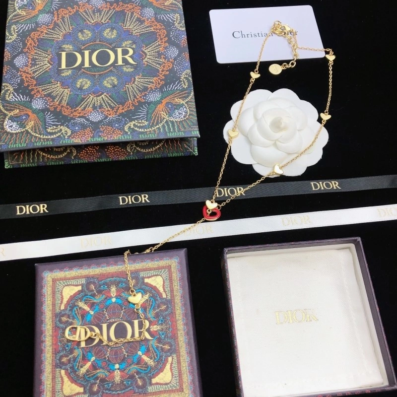 Top mirror Christian Dior Necklaces