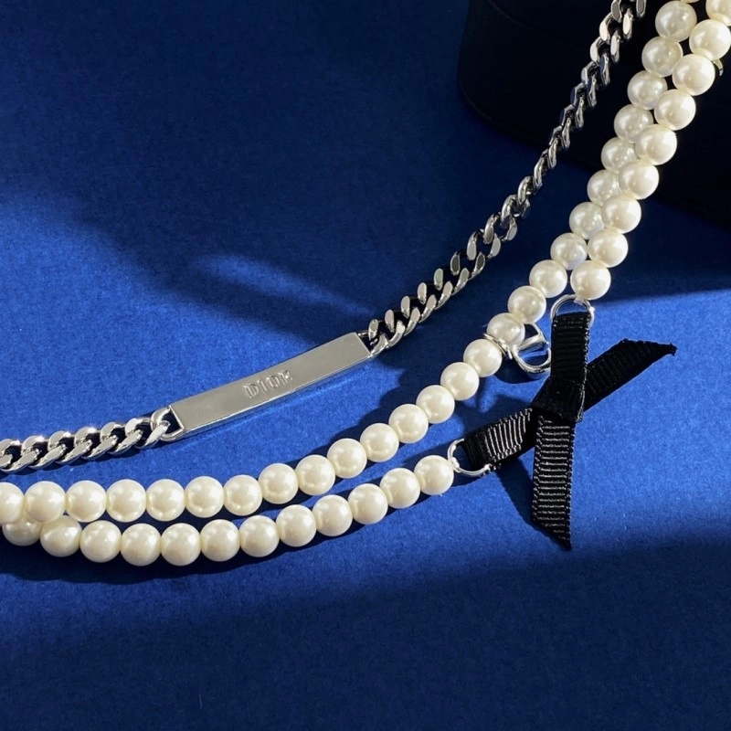 1:1 copy Christian Dior Necklaces