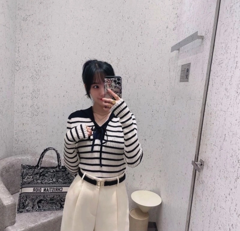 Top mirror Christian Dior Necklaces
