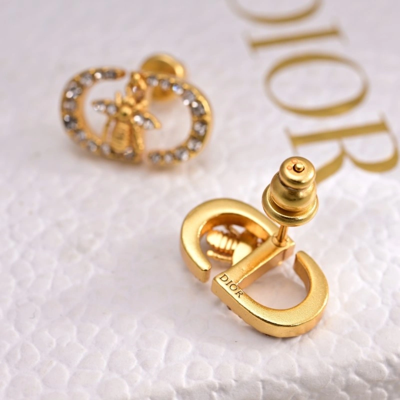 Value-priced Christian Dior Necklaces