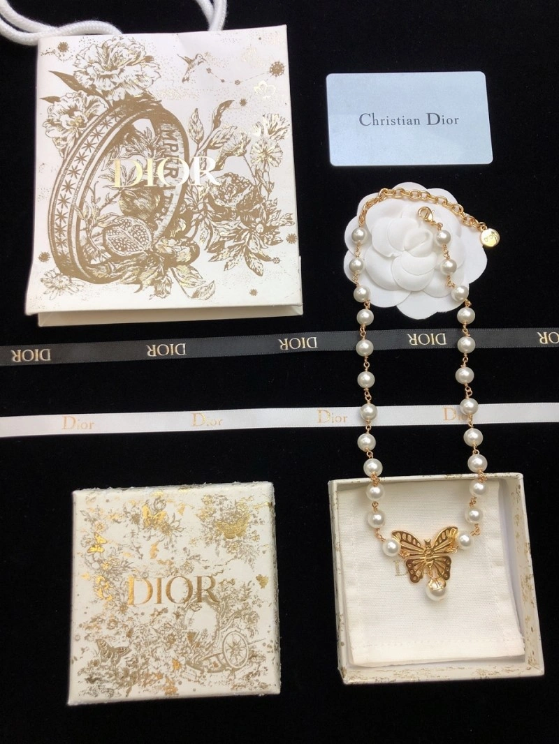 Exact replica Christian Dior Necklaces