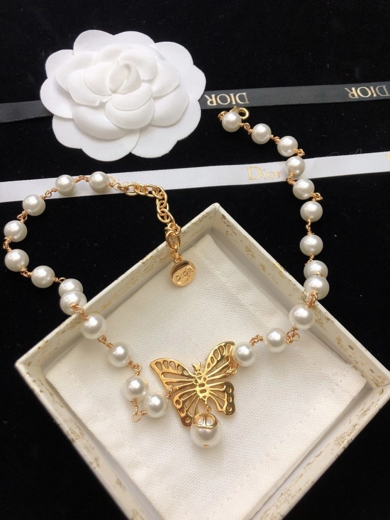 Exact replica Christian Dior Necklaces