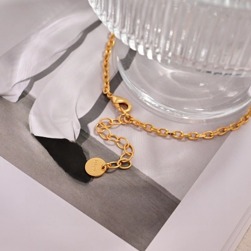 Cut-rate Christian Dior Necklaces
