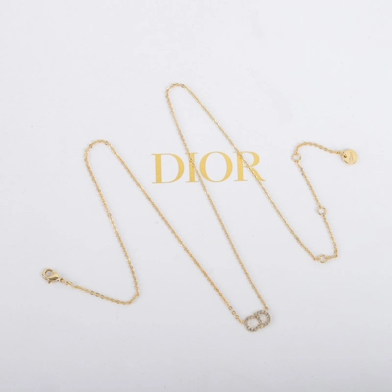 Discounted Christian Dior Necklaces