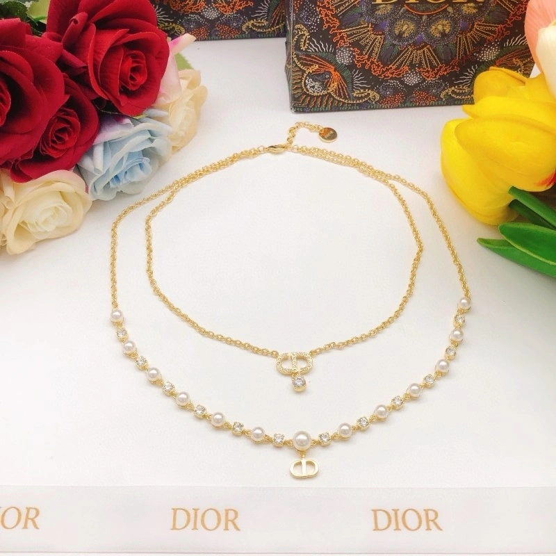 Top match Christian Dior Necklaces