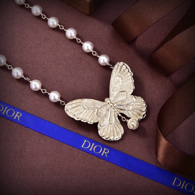 Factory-made Christian Dior Necklaces