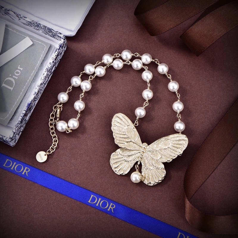Factory-made Christian Dior Necklaces