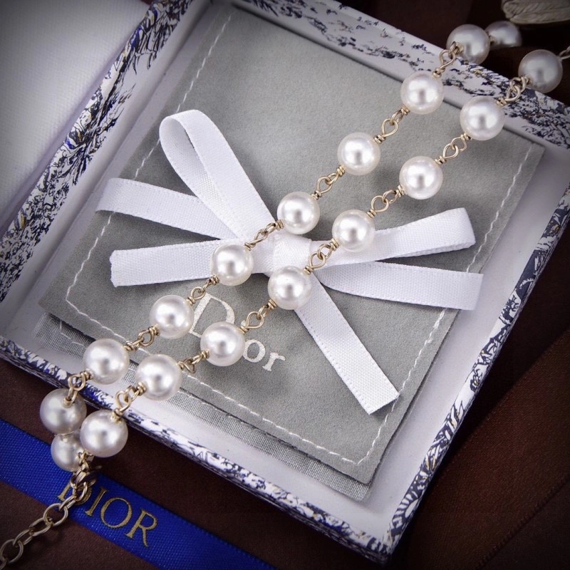 Factory-made Christian Dior Necklaces