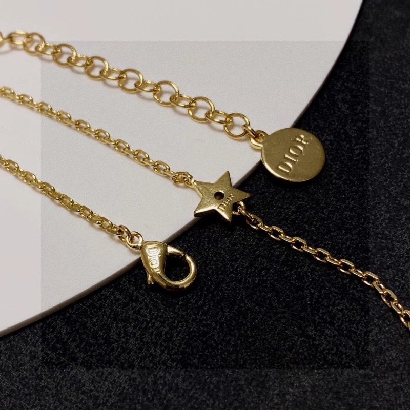 Discounted Christian Dior Necklaces