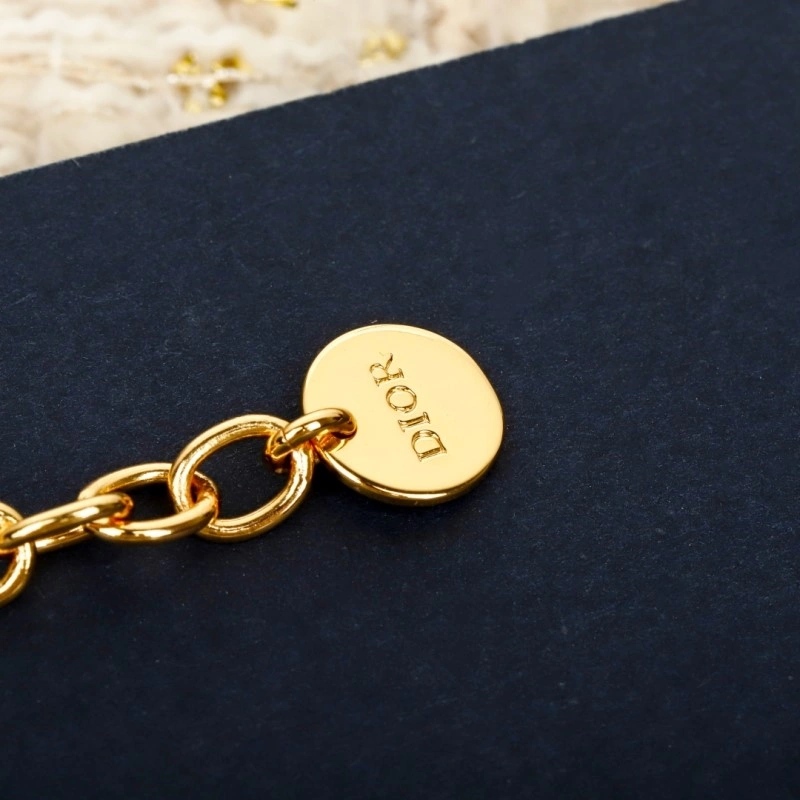 Top match Christian Dior Necklaces