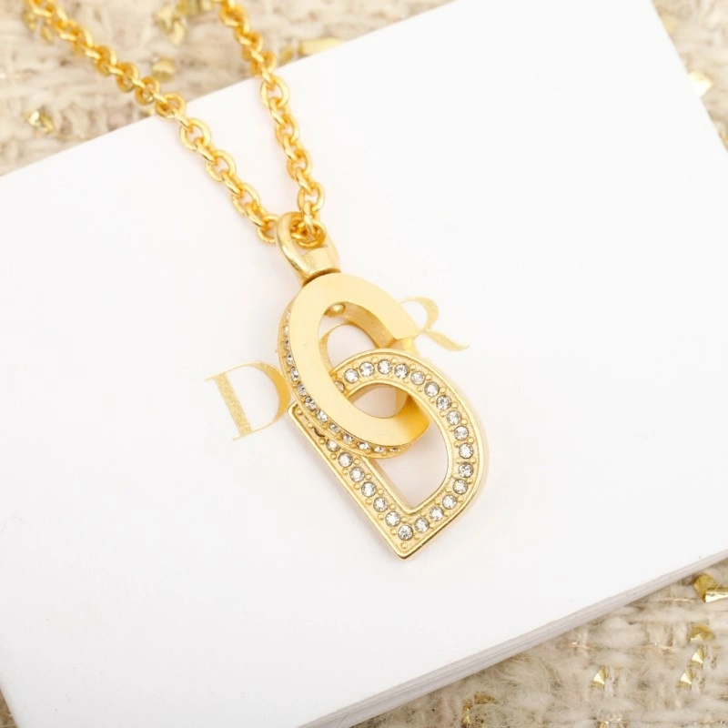 Low-cost Christian Dior Necklaces