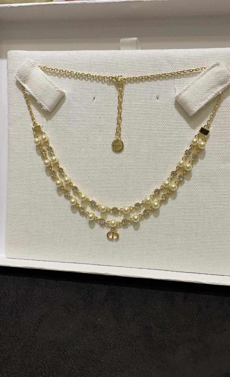 Cut-rate Christian Dior Necklaces