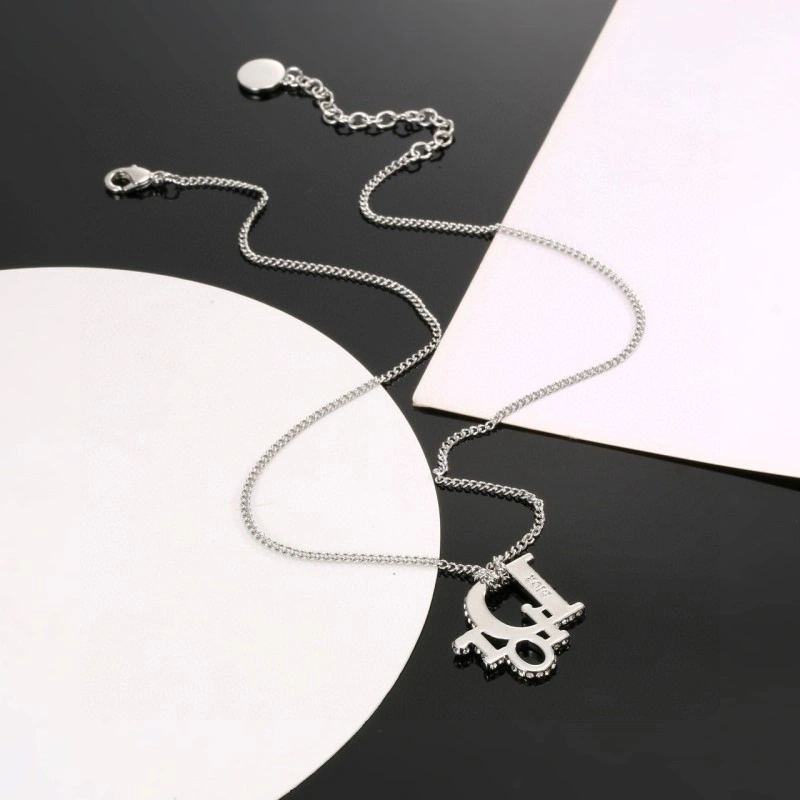 Discounted Christian Dior Necklaces