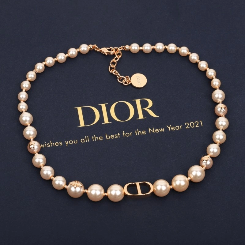 High fidelity Christian Dior Necklaces