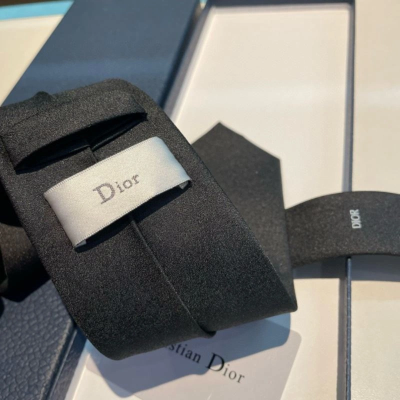 Bargain Christian Dior Neckties