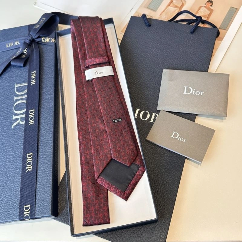 Top match Christian Dior Neckties