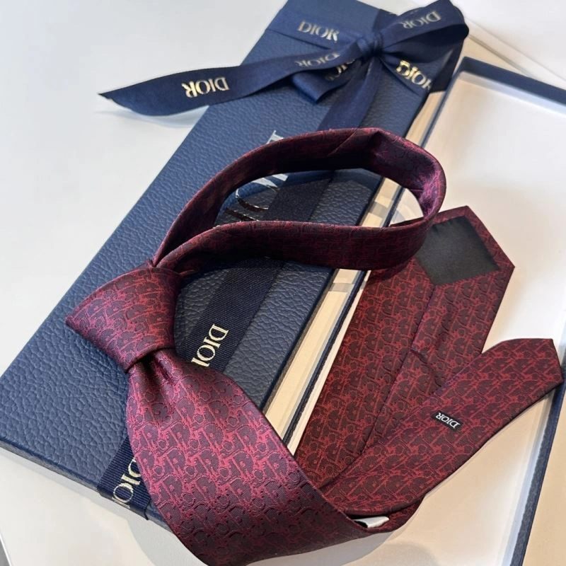 Top match Christian Dior Neckties
