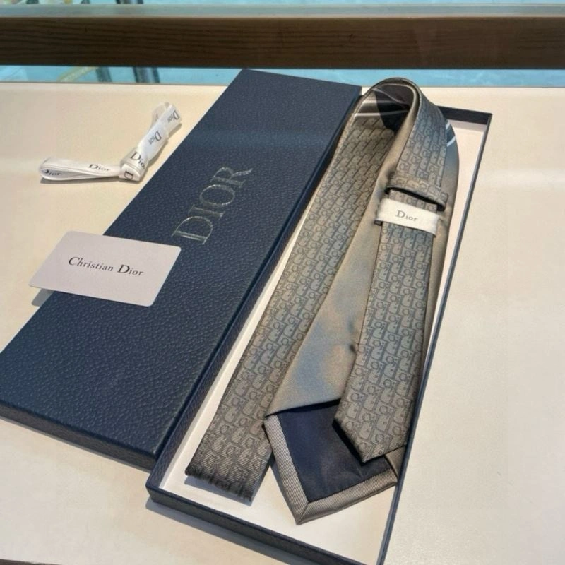 Exact replica Christian Dior Neckties