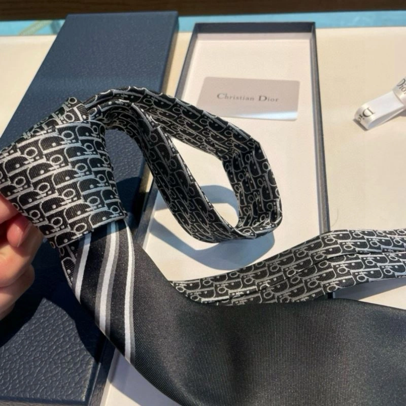 Exact replica Christian Dior Neckties