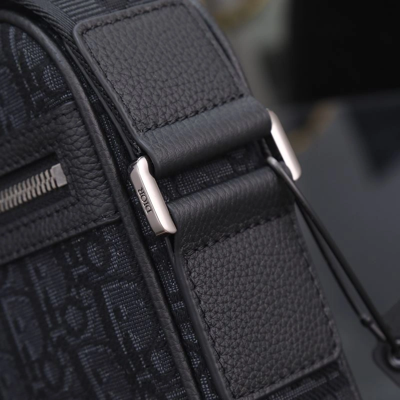 High fidelity Christian Dior Other Bags