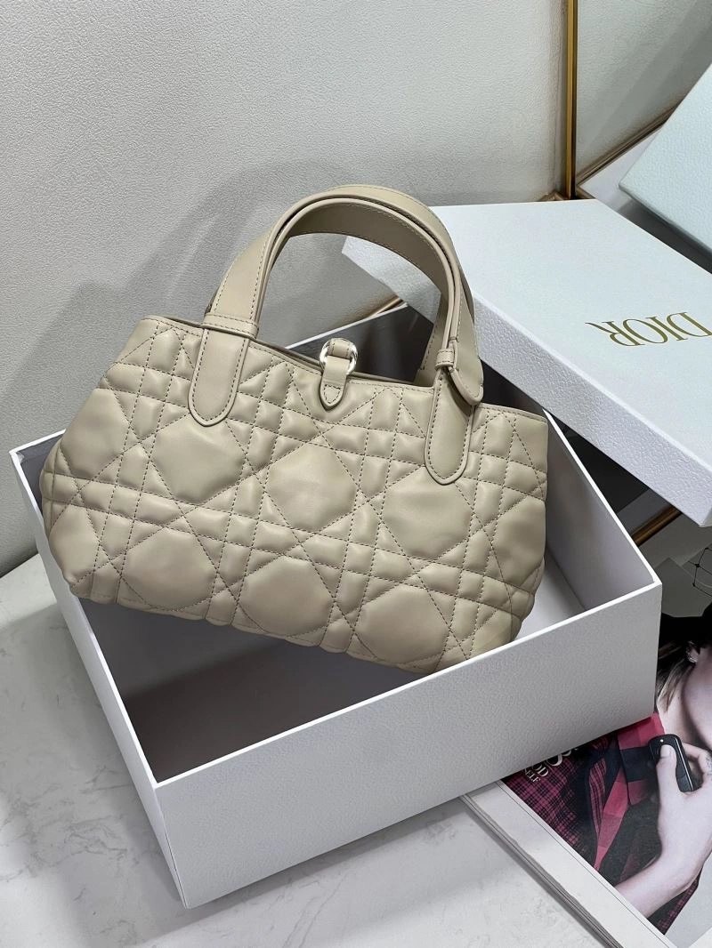 Indistinguishable Christian Dior Other Bags